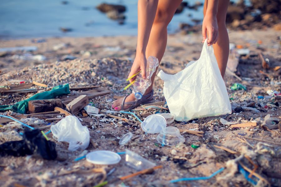 Green labels on plastic packaging can mislead consumers, survey reveals